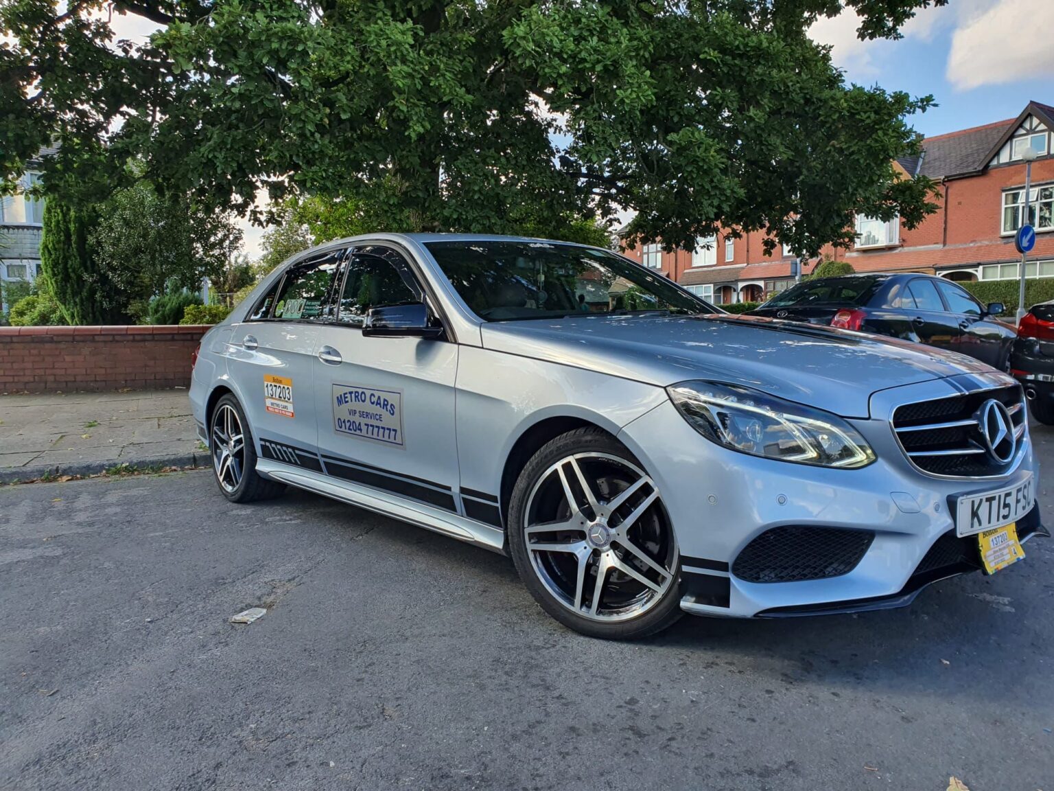 Business & Corporate Taxis | Metro Taxis Bolton